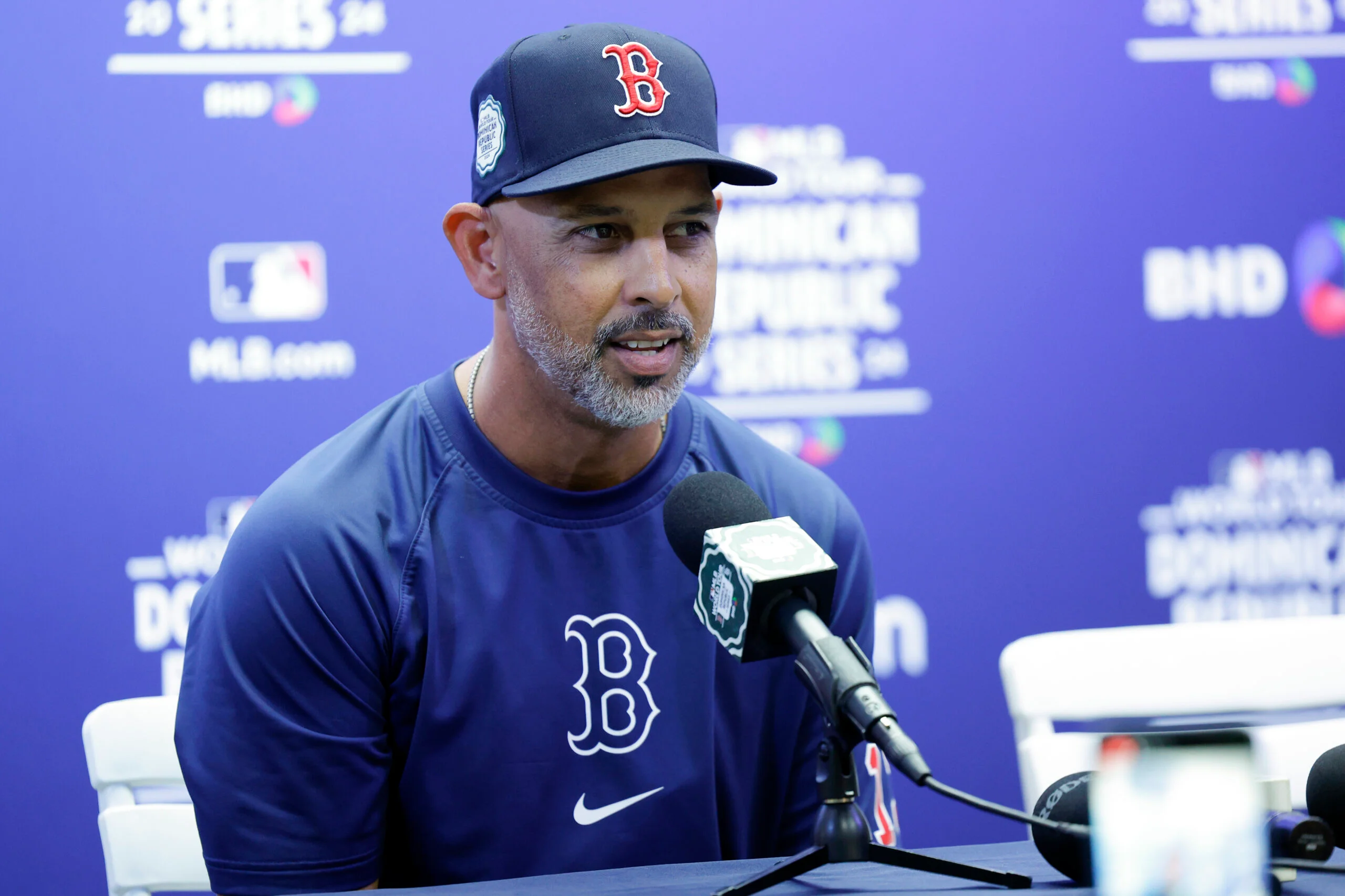 "GOOD BYE "Sad news: Boston road Sox Manager Alex Cora has officially ...