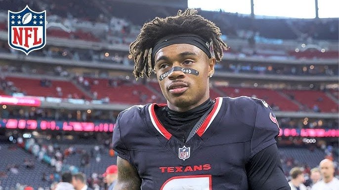 Houston Texas WR Tank Dell in a remarkable display of his generosity ...