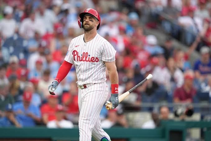 Philadelphia Phillies Beloved player Bryce Harper Stuns Fans and leaves ...